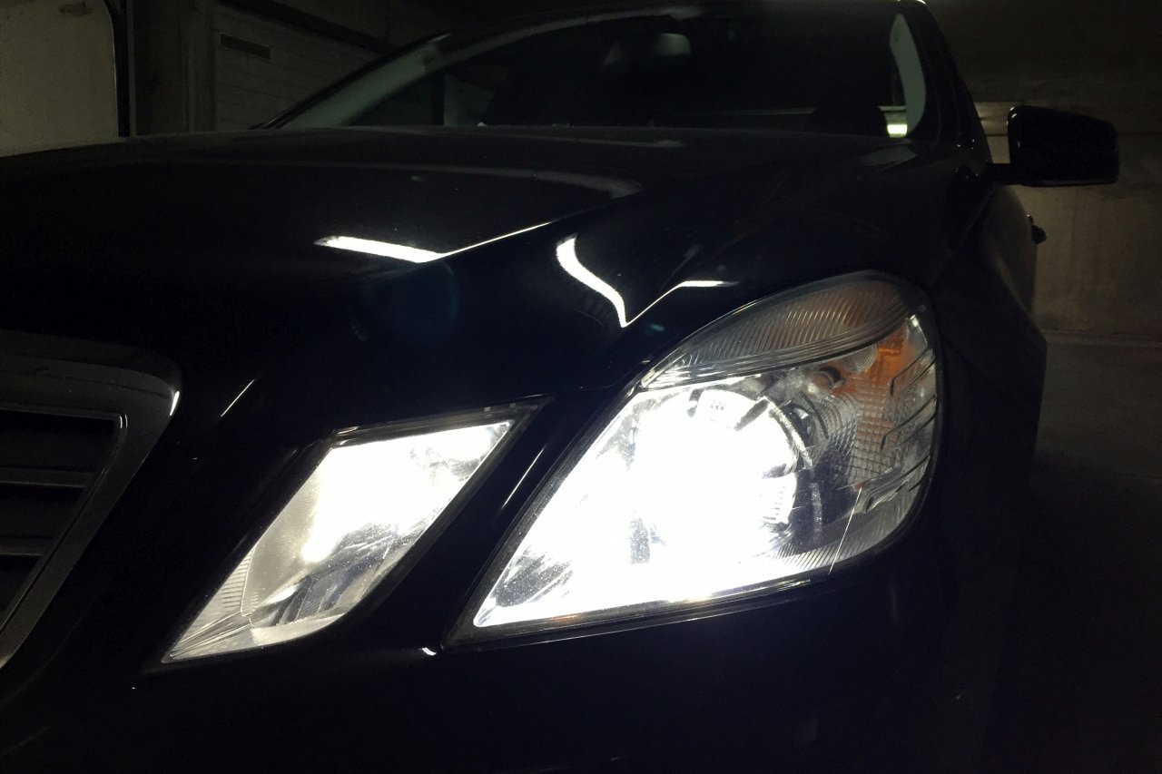 Mercedes Benz E W212 - MK LED